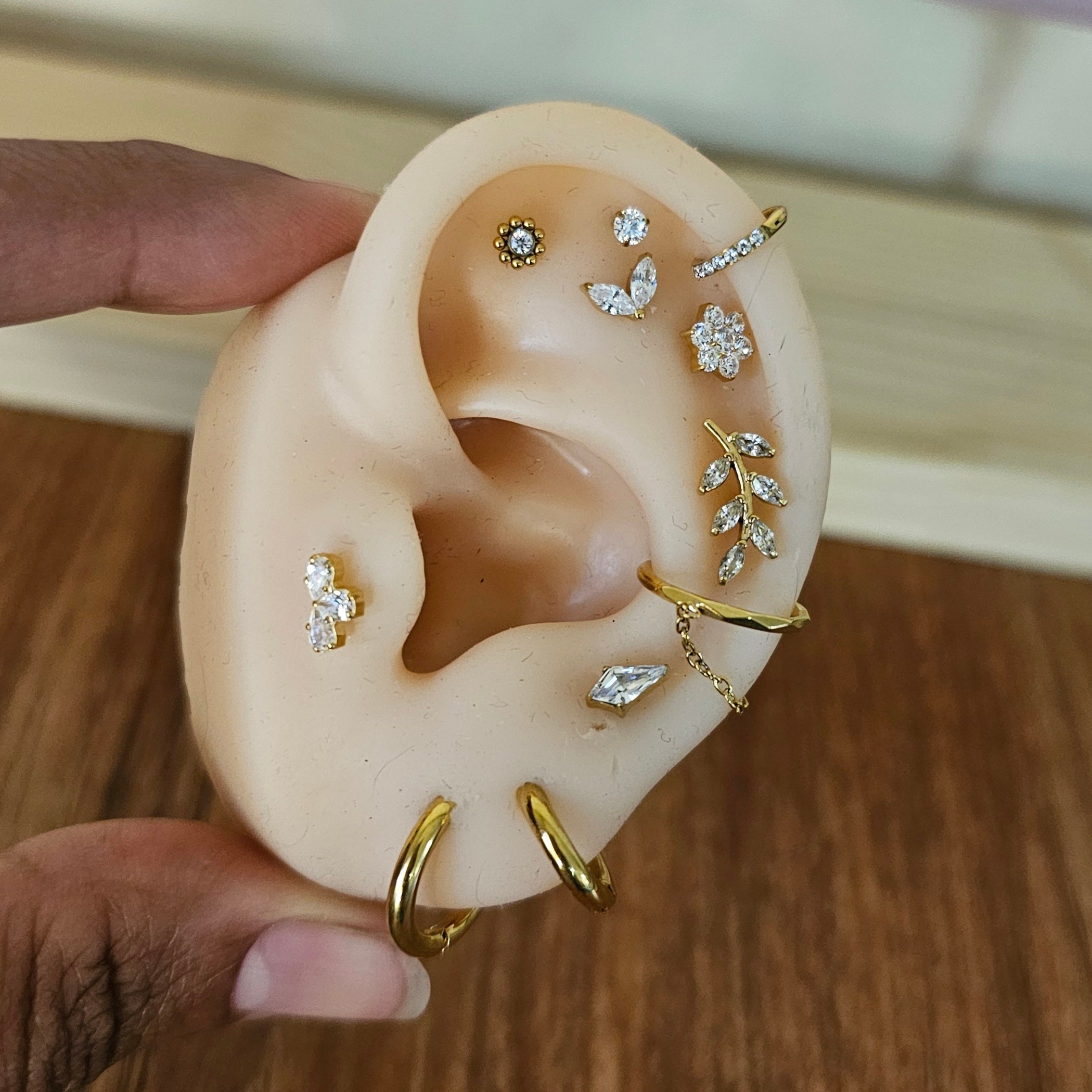 Cartilage Studs / Body Jewellery – Po Accessories